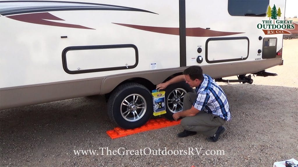 Best RV Leveling Blocks – Buyer’s Guide - RV Expertise