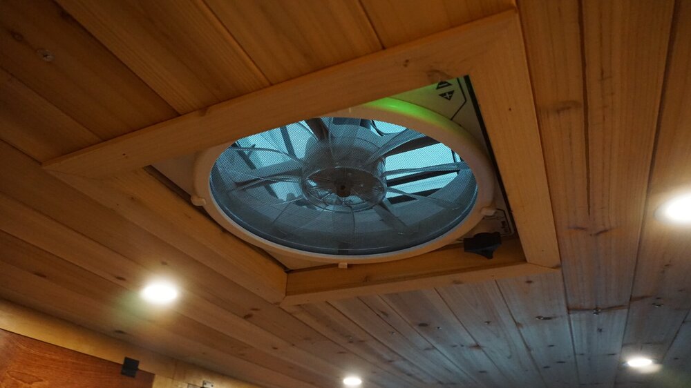 RV Roof Fans - Complete Review and Buyer's Guide