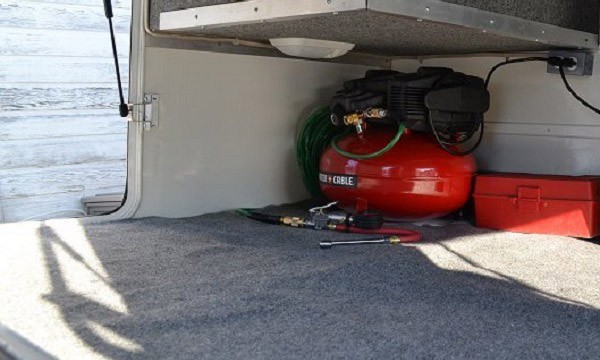 RV Air Compressors – Buyer’s Guide – RV Expertise