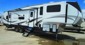 Best Front Kitchen Fifth Wheels – RV Expertise