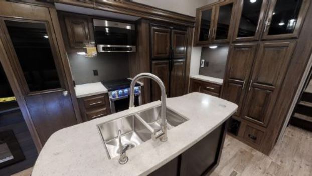 Best Mid Bunk Fifth Wheels – RV Expertise