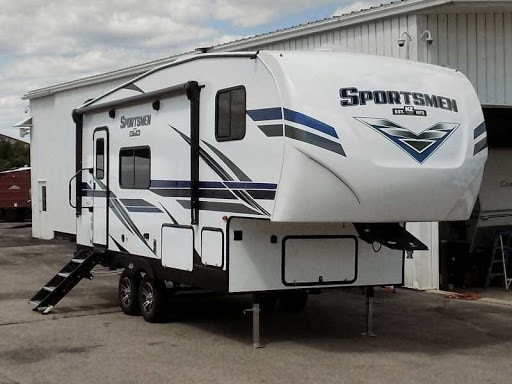 Best Under 25 Foot Fifth Wheels – RV Expertise