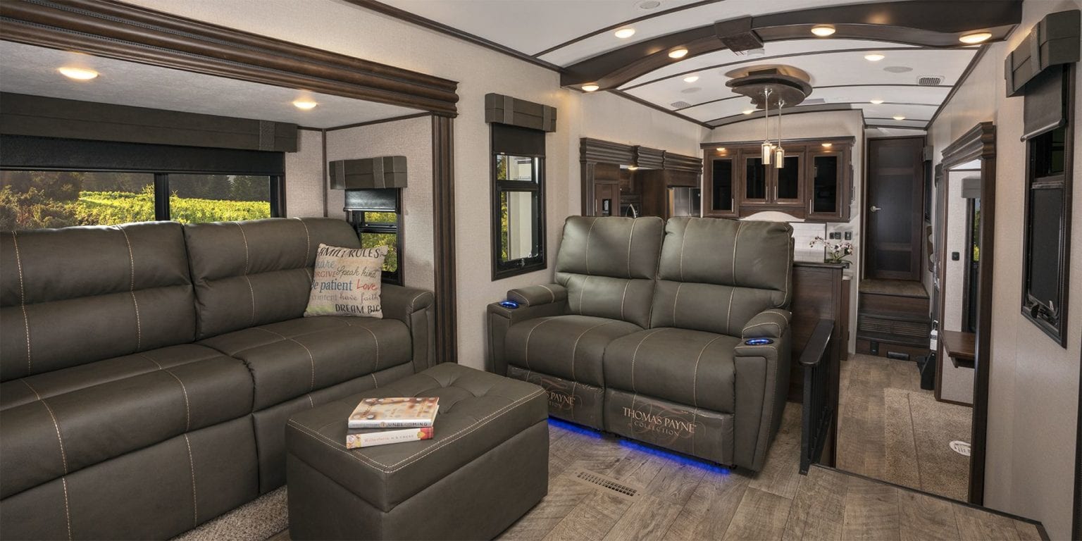 Best Front Kitchen Fifth Wheels – RV Expertise