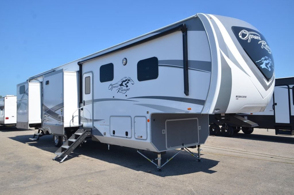 5th Wheel Bunkhouse: The Best Options for Sleeping Space