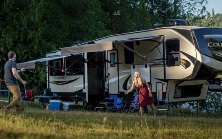 Best 5th Wheels – Luxury on the Road – RV Expertise