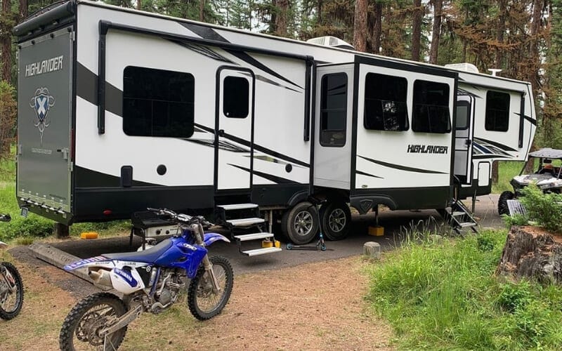Best 5th Wheel Toy Haulers – RV Expertise